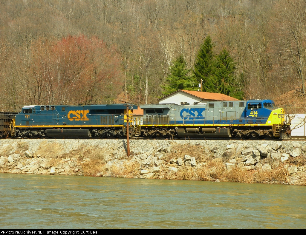 CSX 414 and 791
